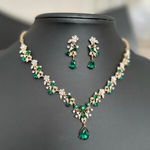 Emerald Green Crystal Jewelry Set, Gold Bridal Necklace Earrings Set ...