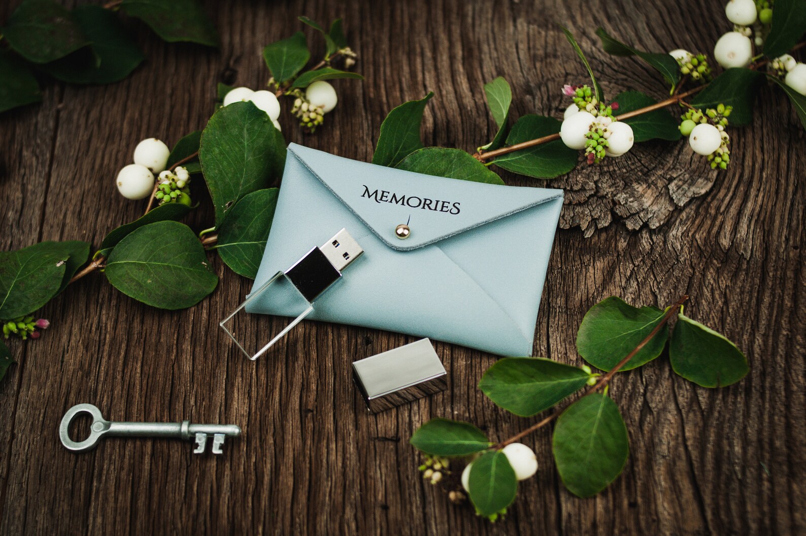 Leather Envelope With Crystal Flash Drive | Wedding Gift for the Bride ...