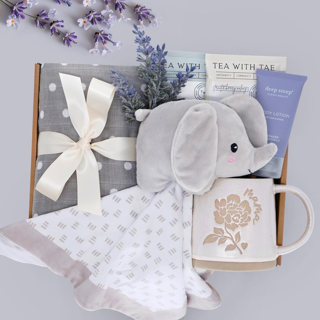 Deluxe New Mom & Baby Gift Box for Women, Postpartum Care Package, New ...