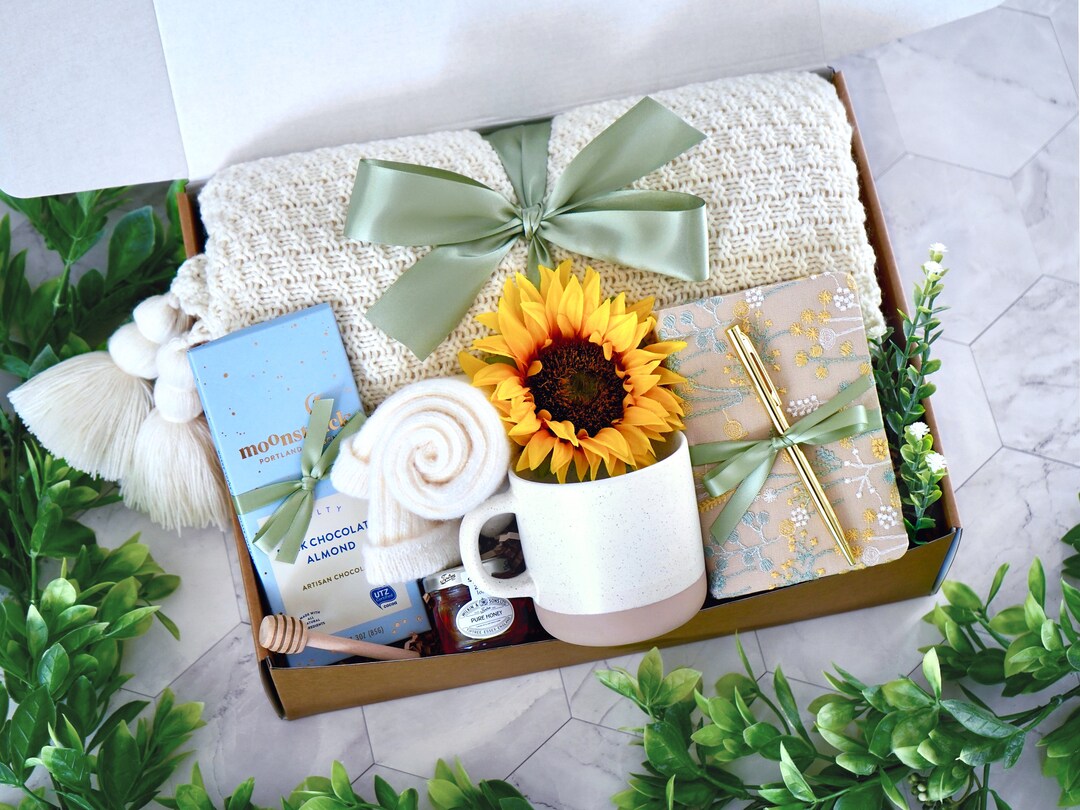 Thoughtfully Curated Gift Box for Women, Gift Basket for Her With ...