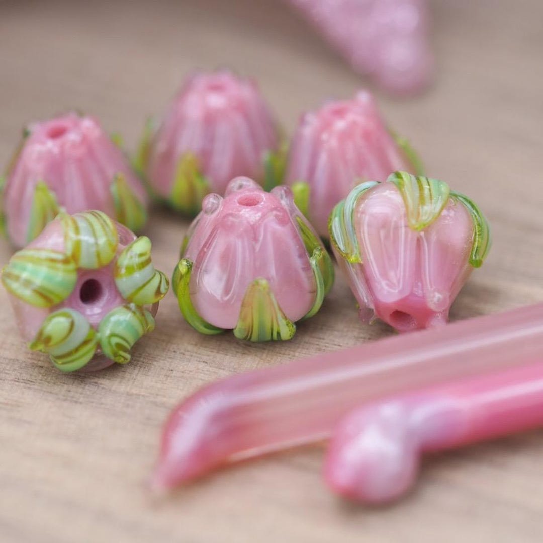 Rose Bud Lampwork Beads - Flower Beads - Lampwork Beads - Jewellery ...
