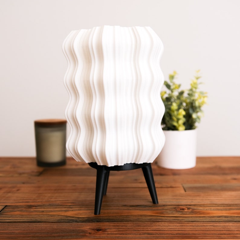 GRACE Wavy Lamp Table Lamp Funky Desk Lamp Perfect Apartment Lamp ...
