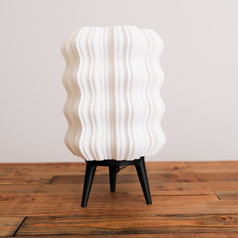 GRACE Wavy Lamp Table Lamp | Made by Morii - Etsy