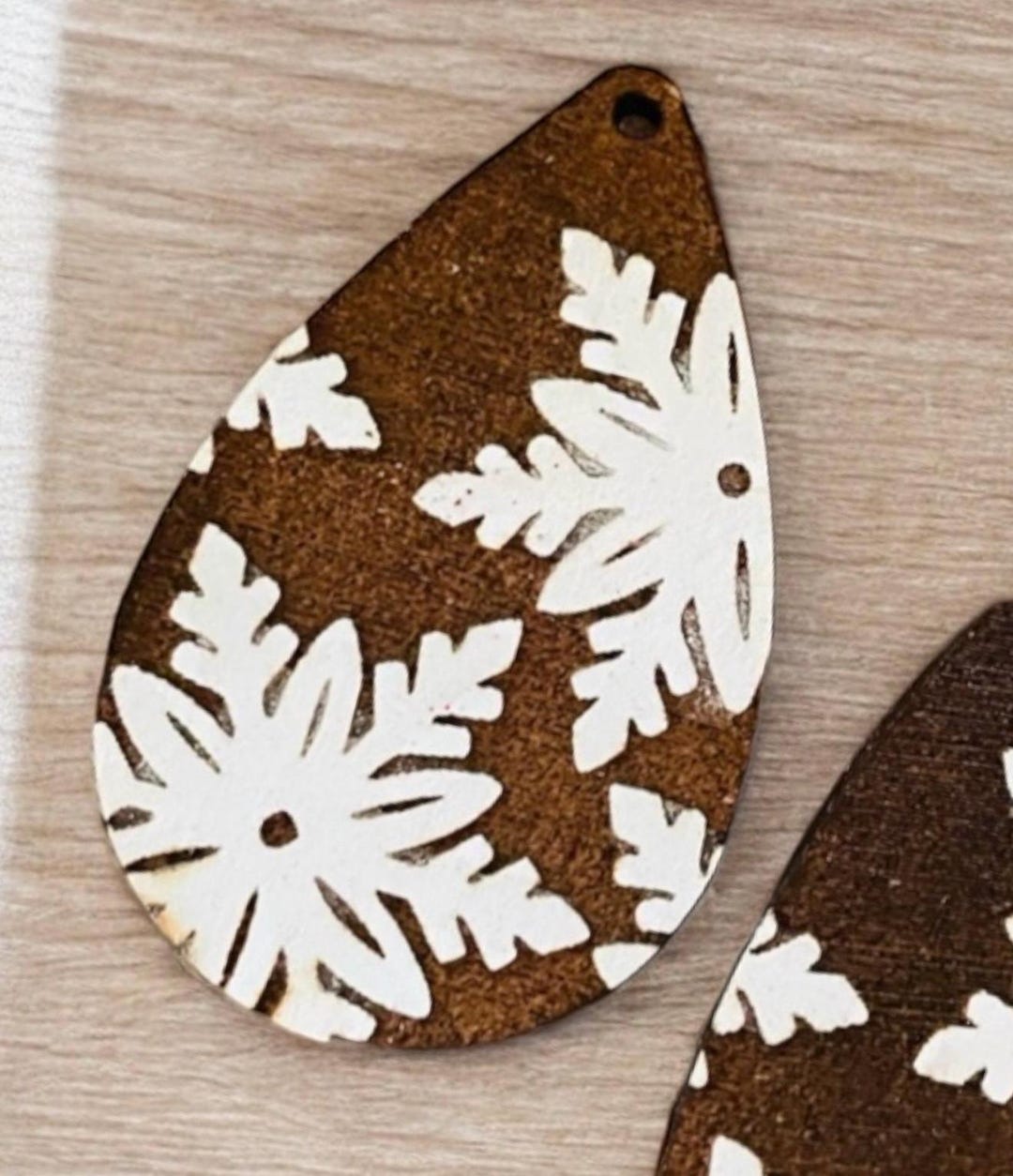 REVERSE ENGRAVE Snowflake Earring SVG Bundle 4 Files Engrave Outline ...