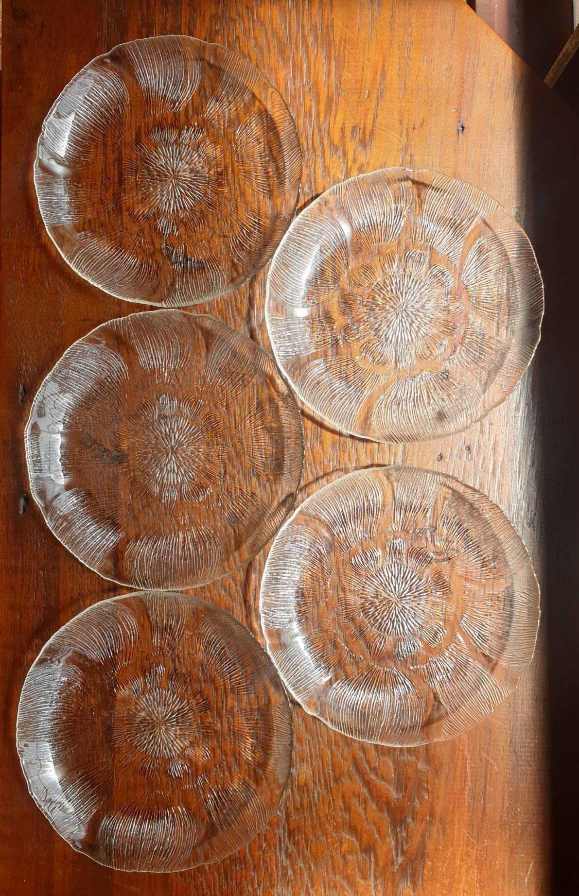 Set of 5 or 6 Vintage Arcoroc France Fleur Pattern Side Plates | 19.5cm ...