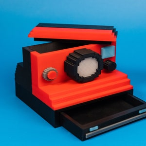 3d Printed Voxel Retro Polaroid Inspired Container and Desktop ...