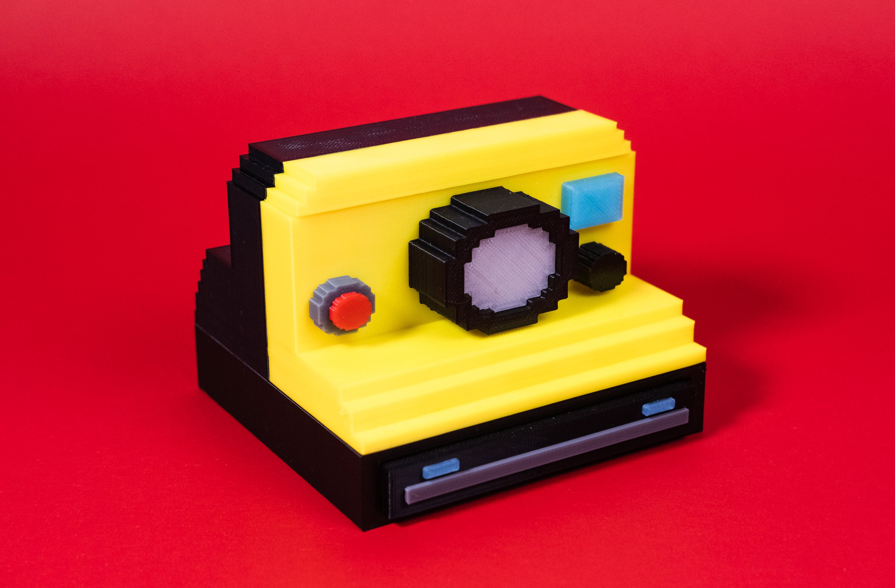 3d Printed Voxel Retro Polaroid Inspired Container and Desktop ...