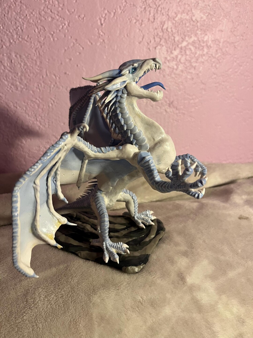 Wings of Fire Icewing - Etsy
