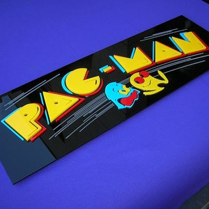 3D Super MARIO and LUIGI Flags Sign ART Yoshi Kart Pac Man Nintendo ...