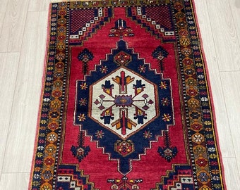 Short Pile Red Rug - Etsy