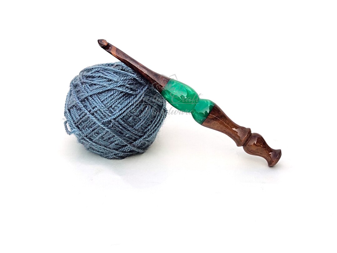 Crochet Hook Ergonomic Wooden Crochet Hook HANDMADE Crochet Hook for ...