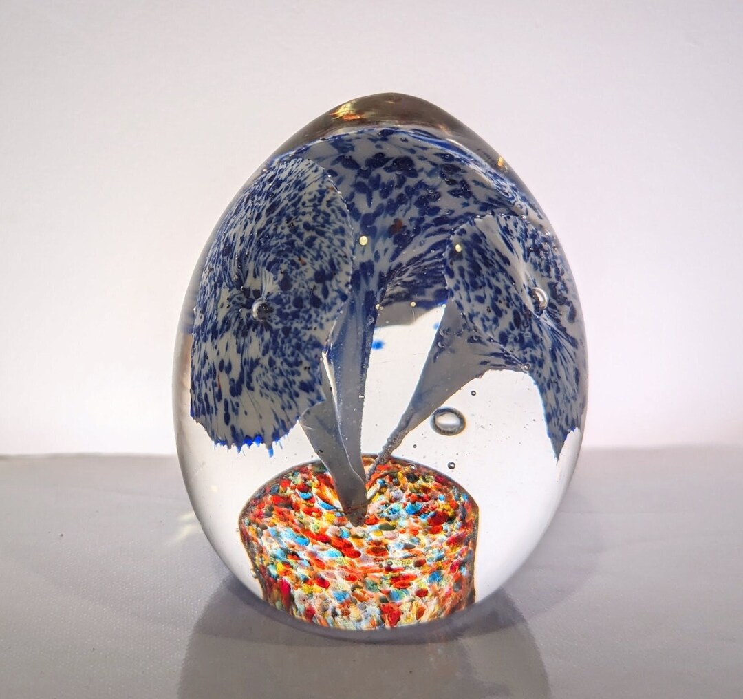 ISCO Japan Paperweight Art Glass Egg Shaped Calla Lilies Blue Trumpet ...