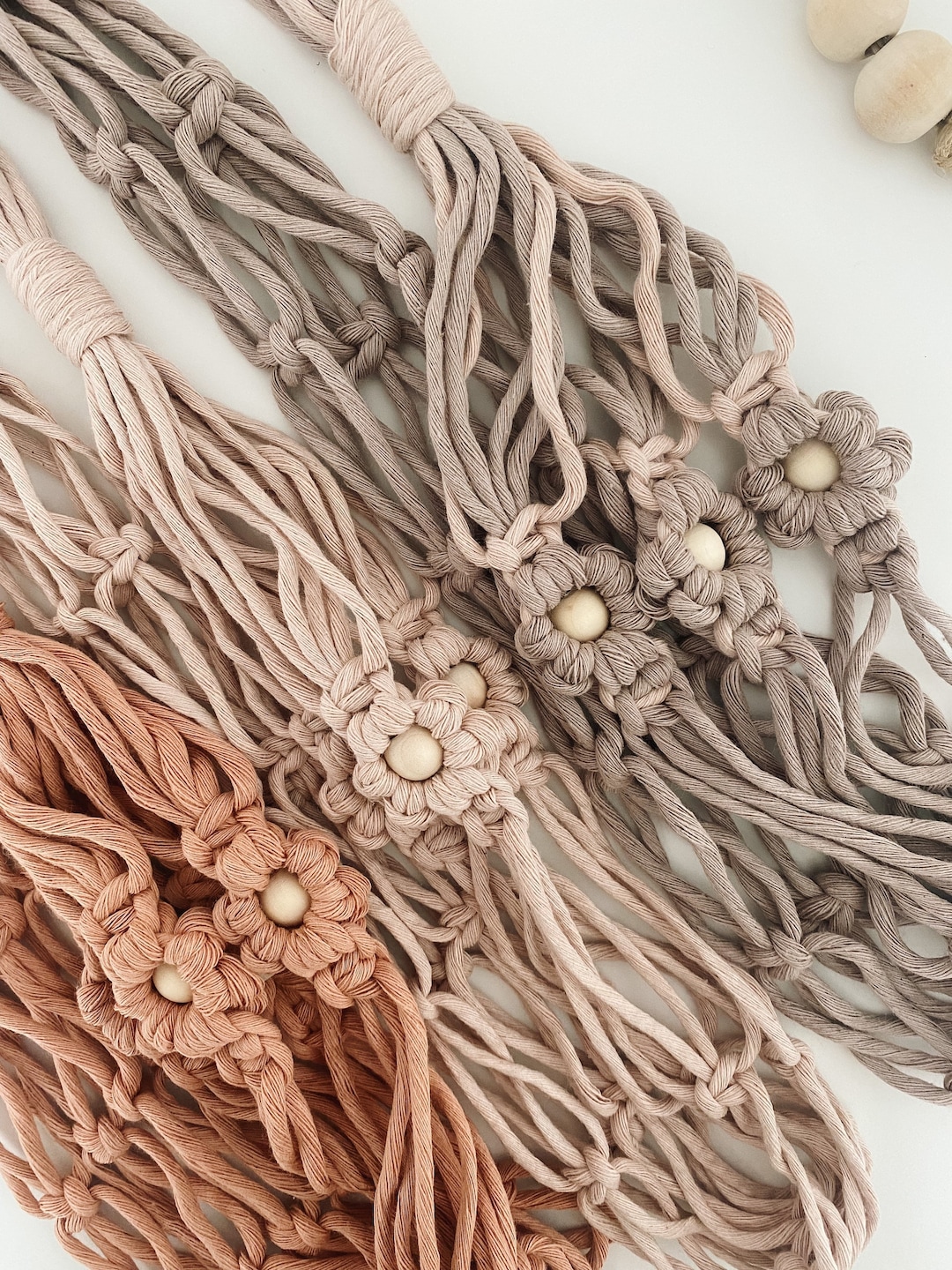 Daisy Macrame Plant Hanger: Two-toned Floral Suspension, 26 Inch - Etsy