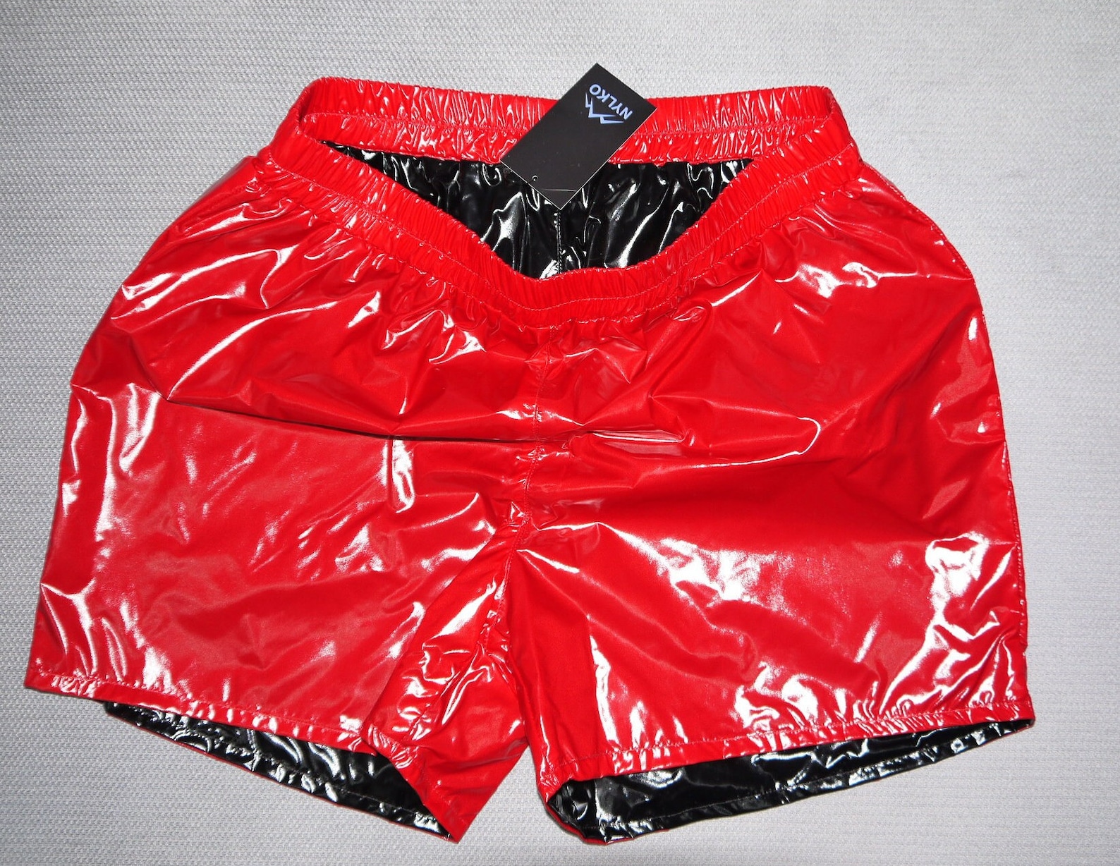 Shorts Sprinter Shorts Nylon Glossy Nylon LACK PVC Wetlook Shiny Nylon ...