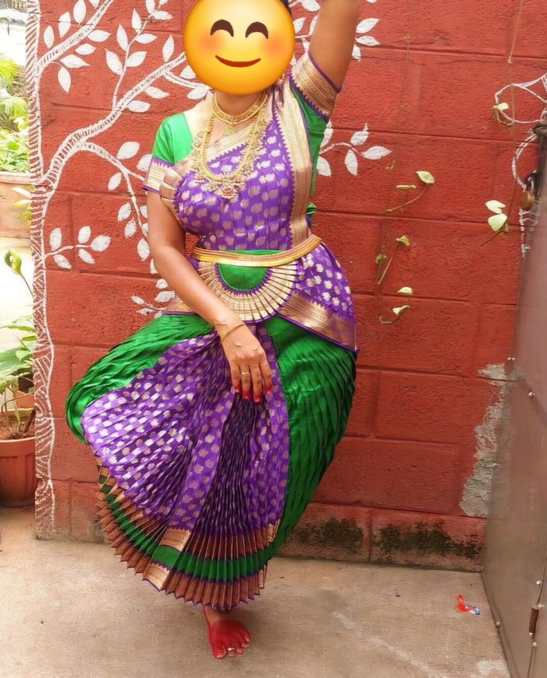 Custom Bharatanatyamkarishma Silk Costume | Traditional Sun Pleat Dance ...