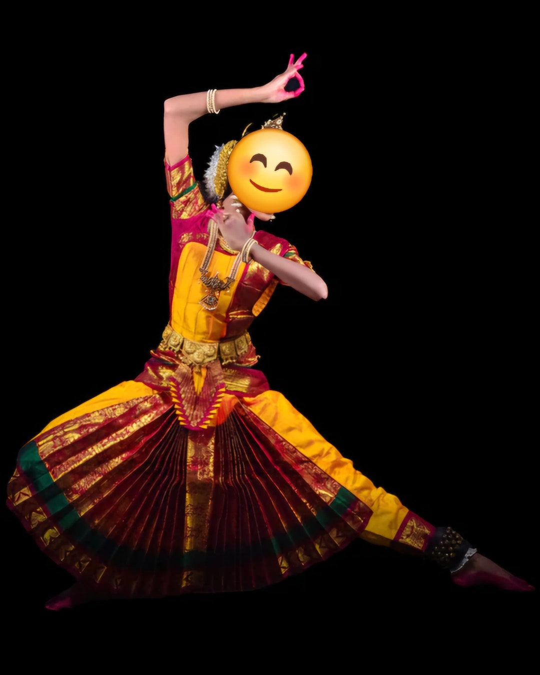 Custom Bharatanatyam Karishma Silk Costume | Traditional Sun Pleat ...