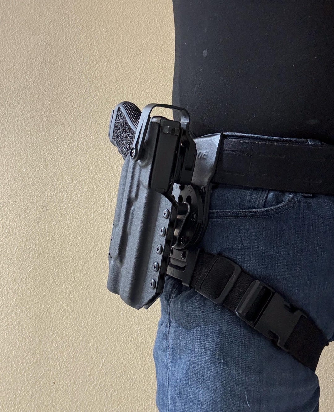 Level Ll Drop Leg Holster W/ Hood for All Sig Sauer Duty Pistols W/ or ...