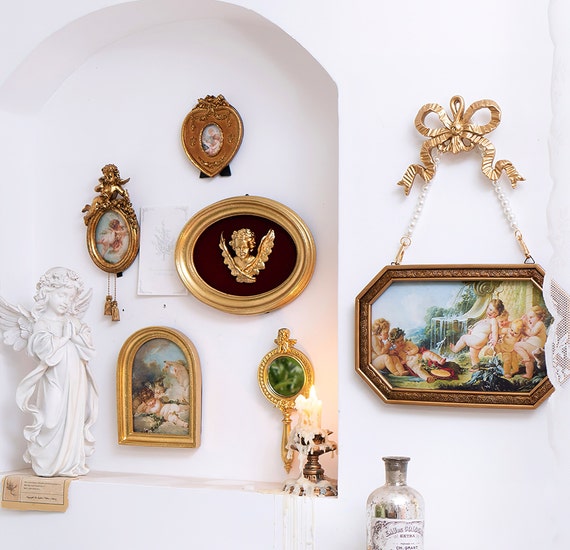 Victorian Vintage Design Frames