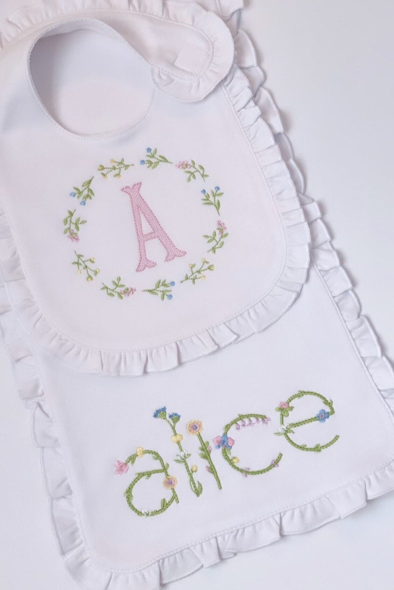 Floral Monogramed Bib and Burp Cloth, Baby Girl Monogramed Bib and Burp ...