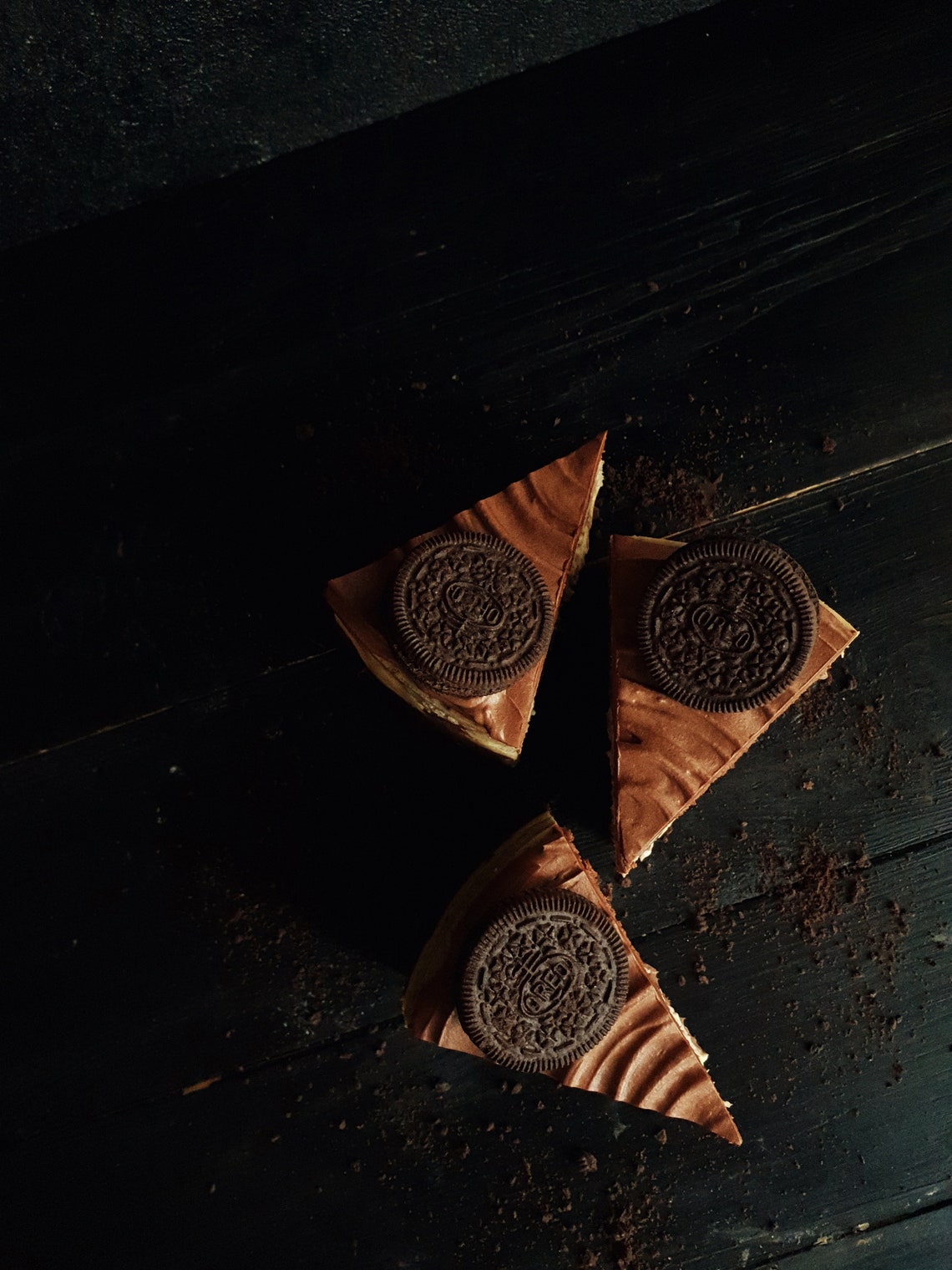 Layered Oreo Chocolate and Vanilla Cheesecake Printable Recipe Family ...