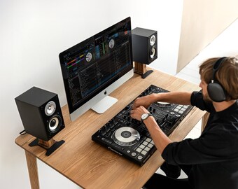 Desk Speaker Stands - Set of 2 Stands - Home Office Setup - Maximize ...