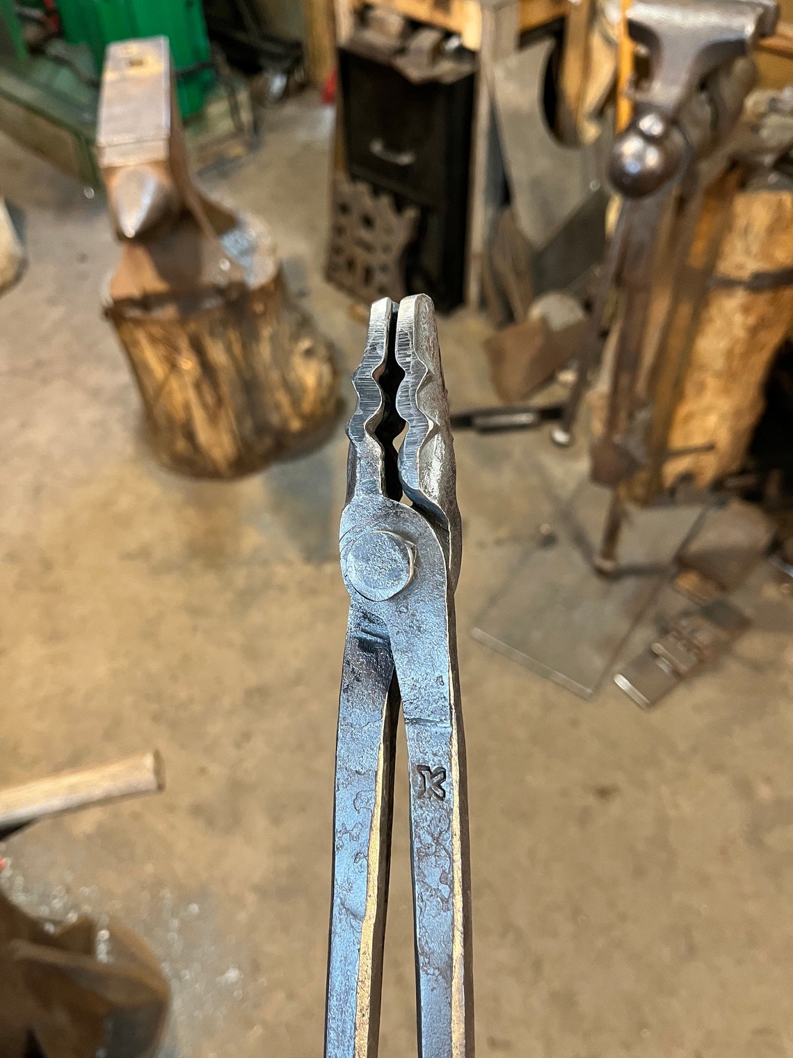 Wolf Jaw Tongs - Etsy