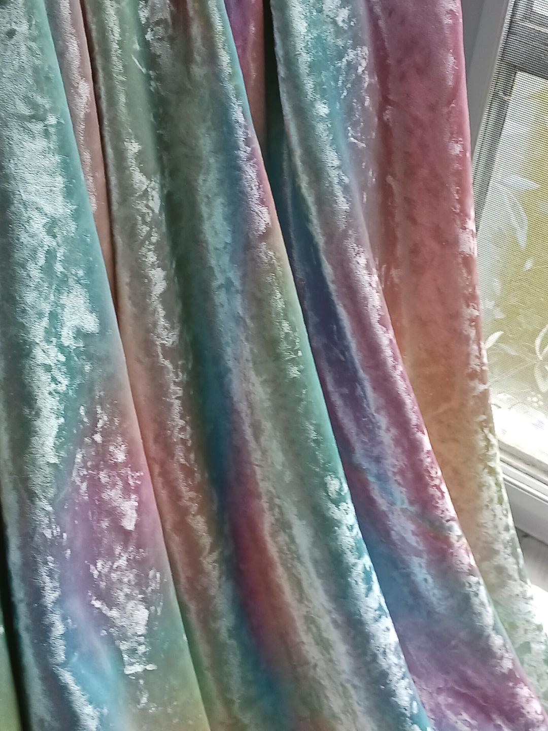 Iridescent Rainbow Blanket, Crushed Velvet Blanket, Holographic Blanket ...