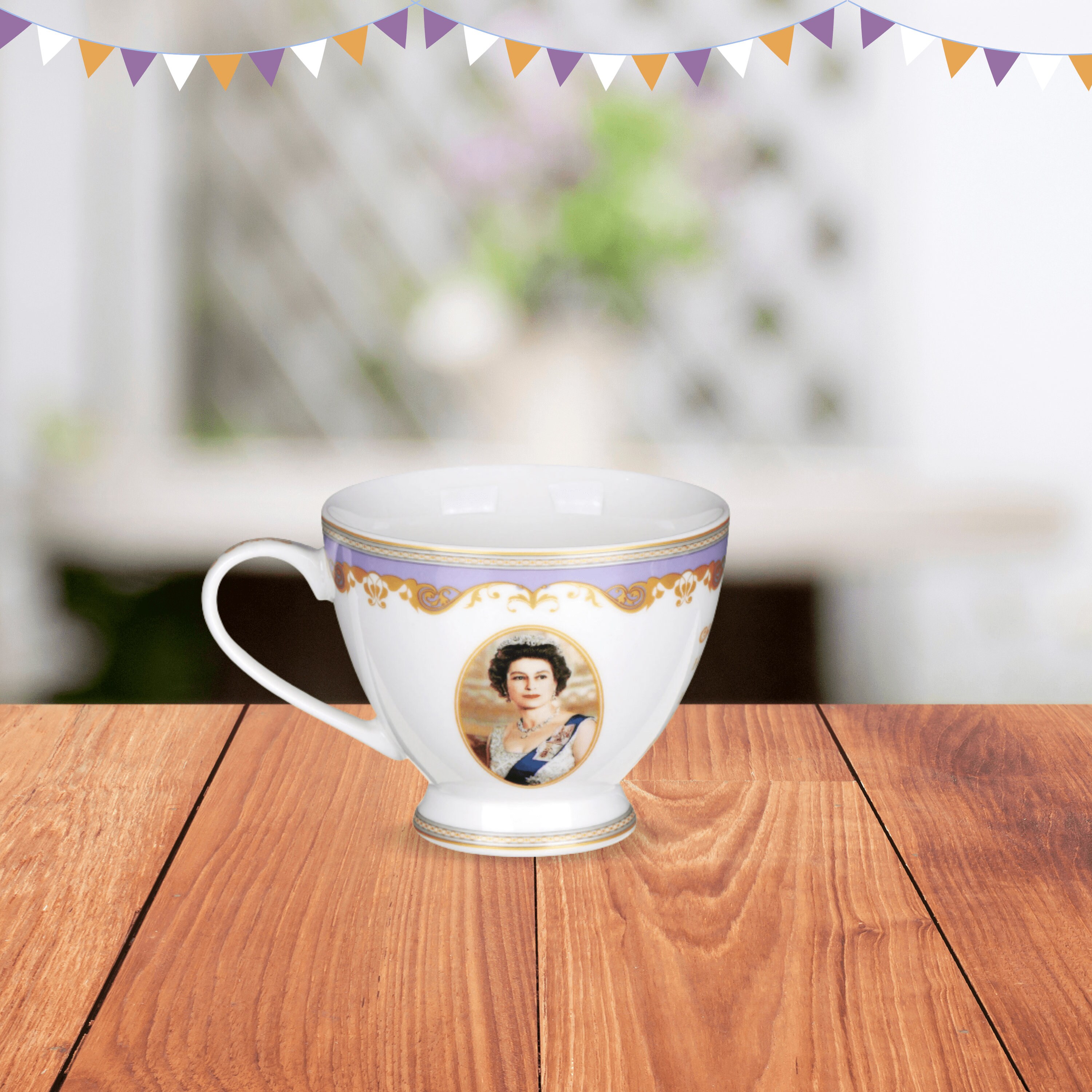 HM Queen Elizabeth II Commemorative Commemorative Boxed Teacup - Etsy