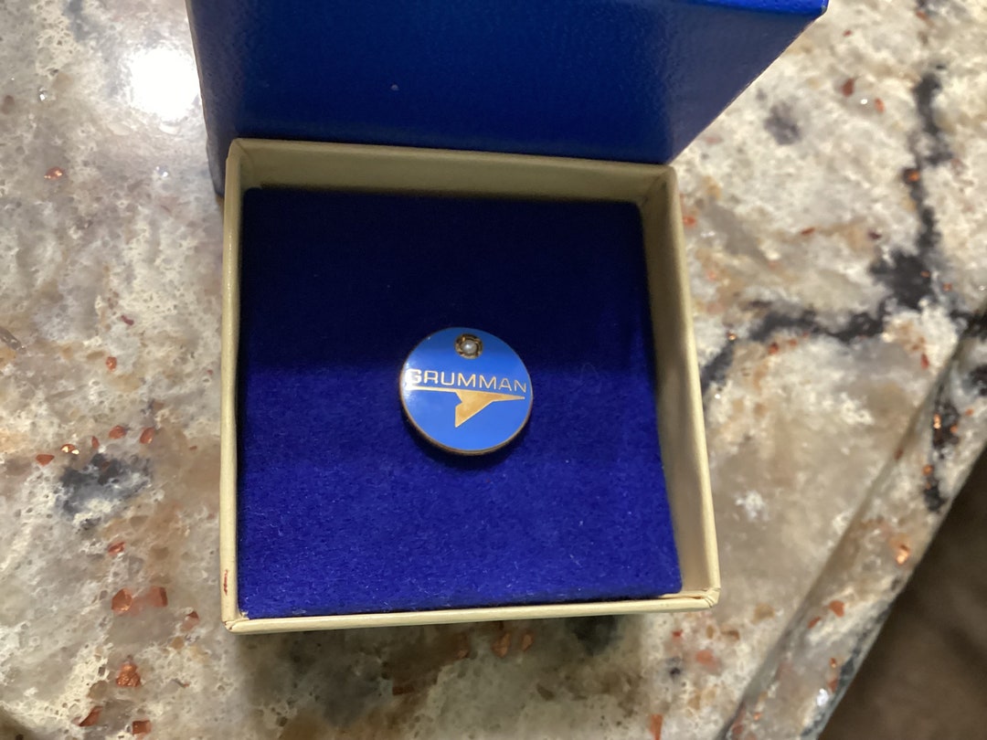 Vintage Grumman Aviation 5 Year Service Pin - Etsy