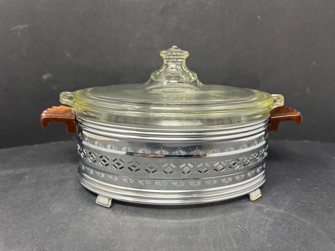 Vintage Pyrex Oval Casserole Dish With Lid and Silver Stand - Etsy