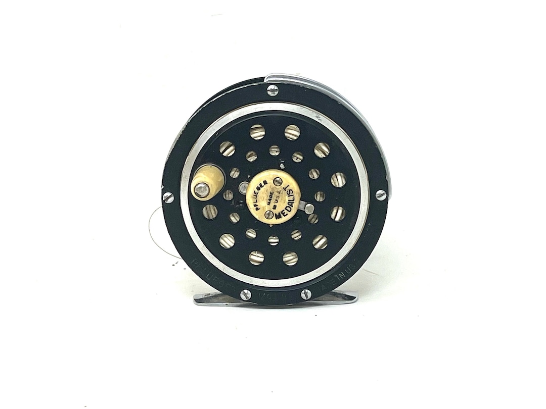 Vintage Pflueger Fly Reel 1494 1/2 DA Medalist / Antique Fishing Reel ...