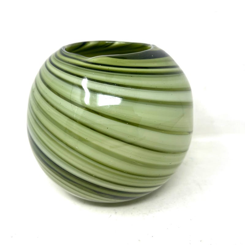 Swirl Vase - Etsy