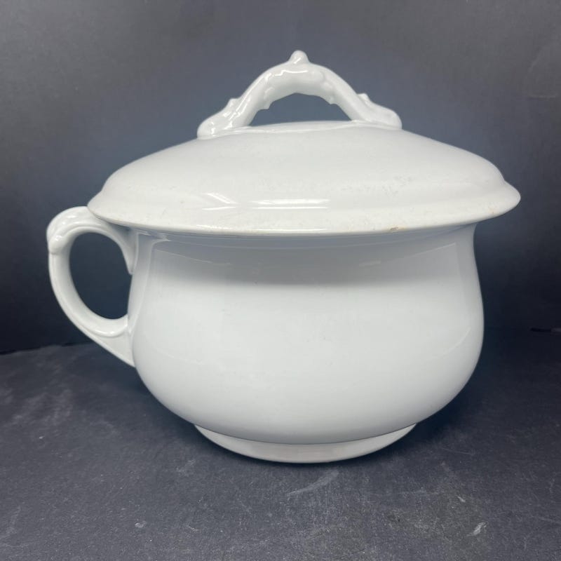 Antique Chamber Pot - Etsy