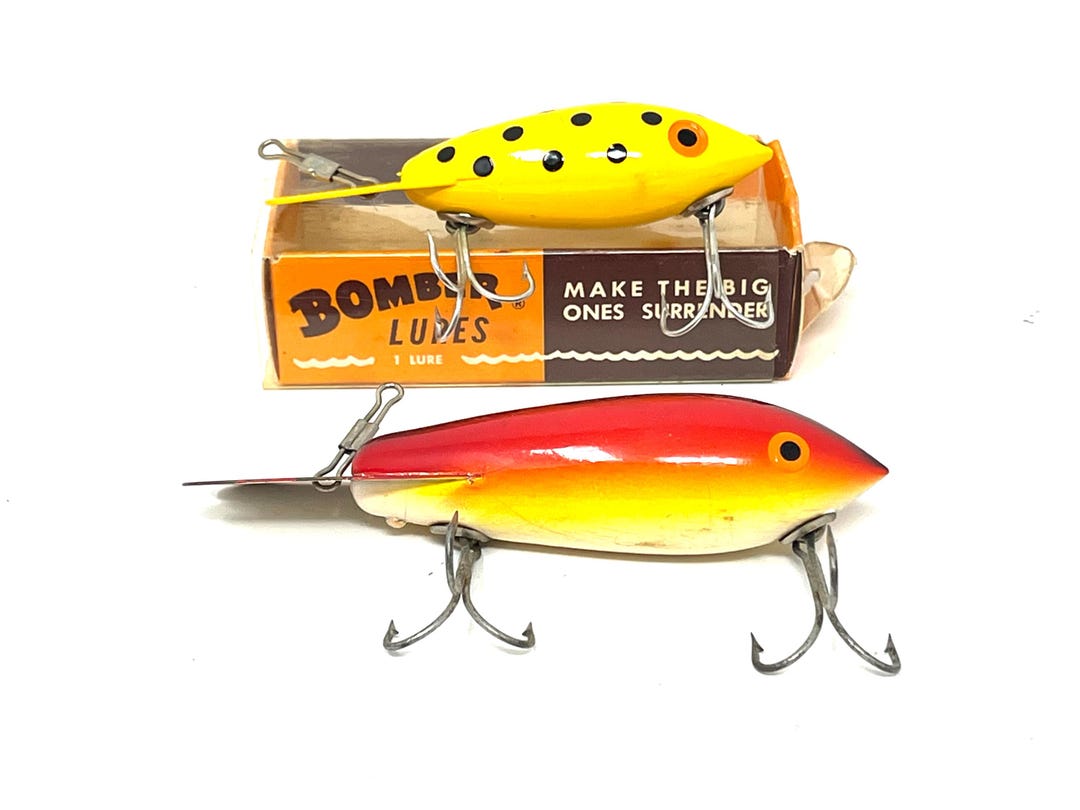 2 Bomber Fishing Lures 1 in Original Box Vintage / Antique Fishing Lure ...