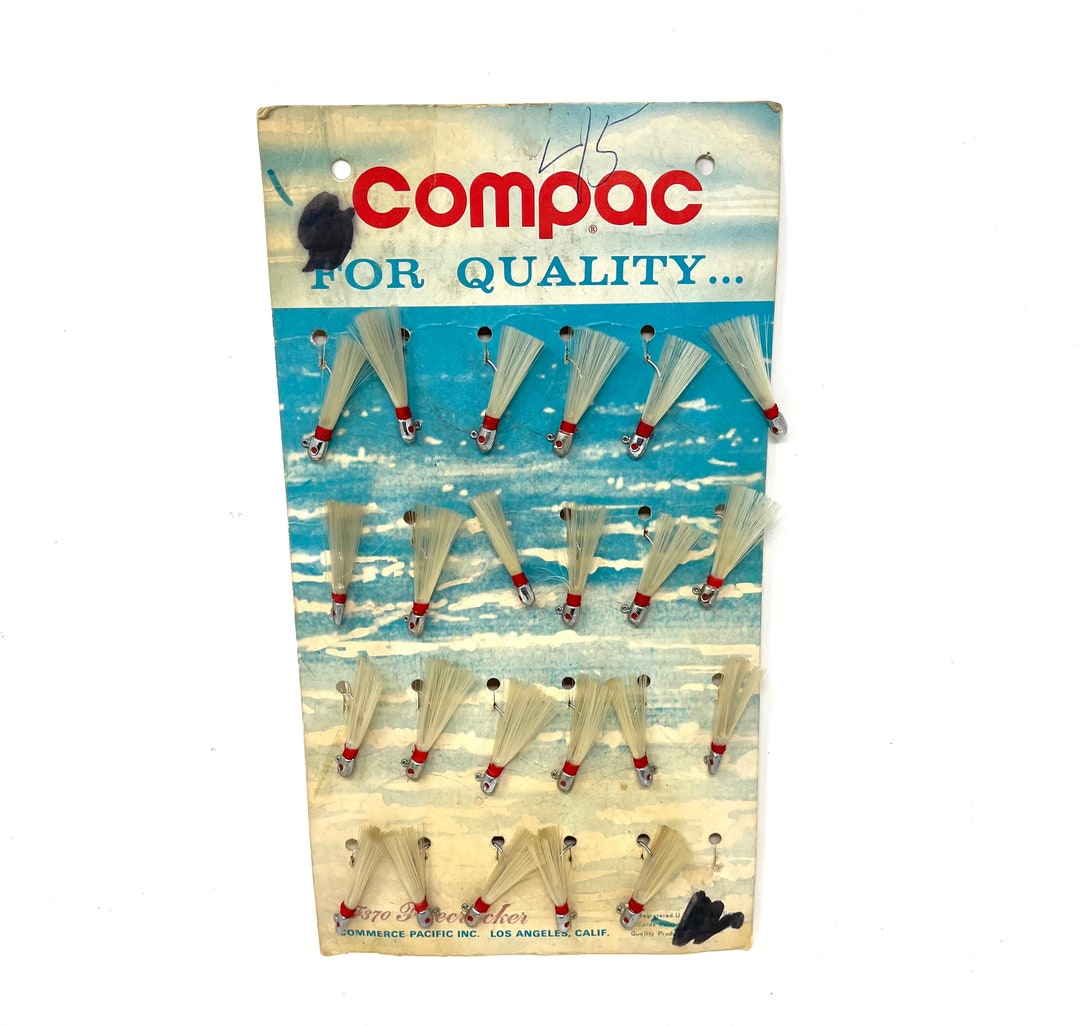 Vintage Compac Firecracker F370 Fishing Lures on Store Card - Etsy