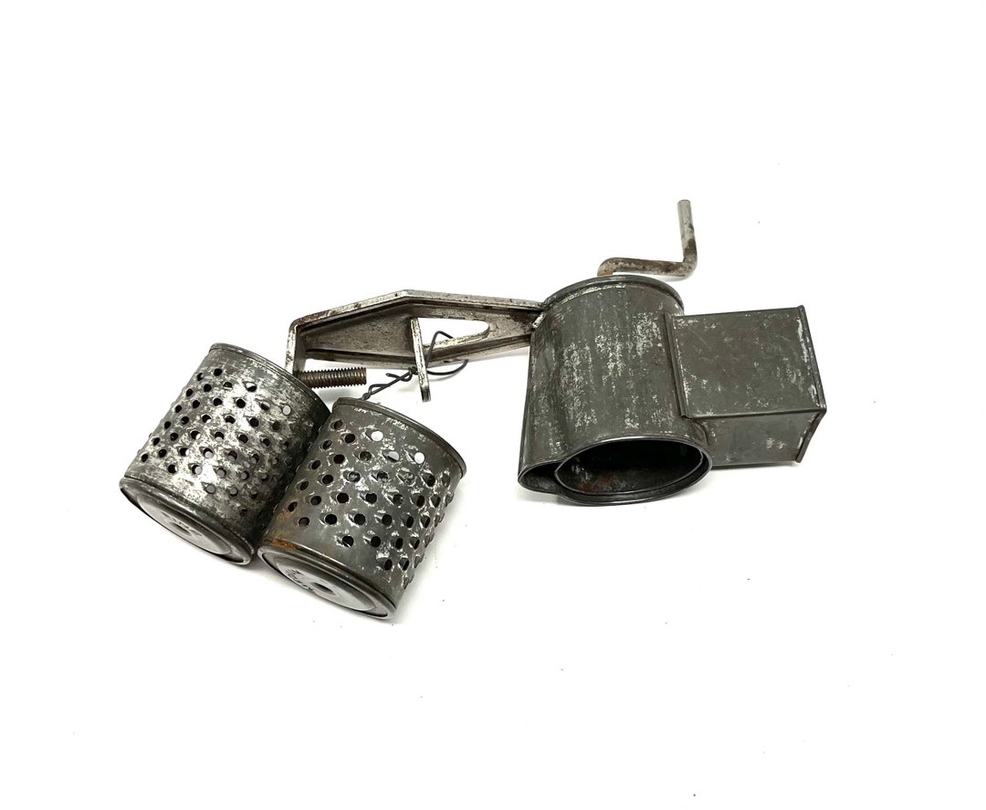 Vintage Nutmeg Grinder Grater Table Mount Crank Handle With 2 Scarce ...