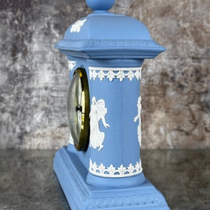 WEDGWOOD JASPERWARE Pale Blue Mantle Desk Clock - Etsy