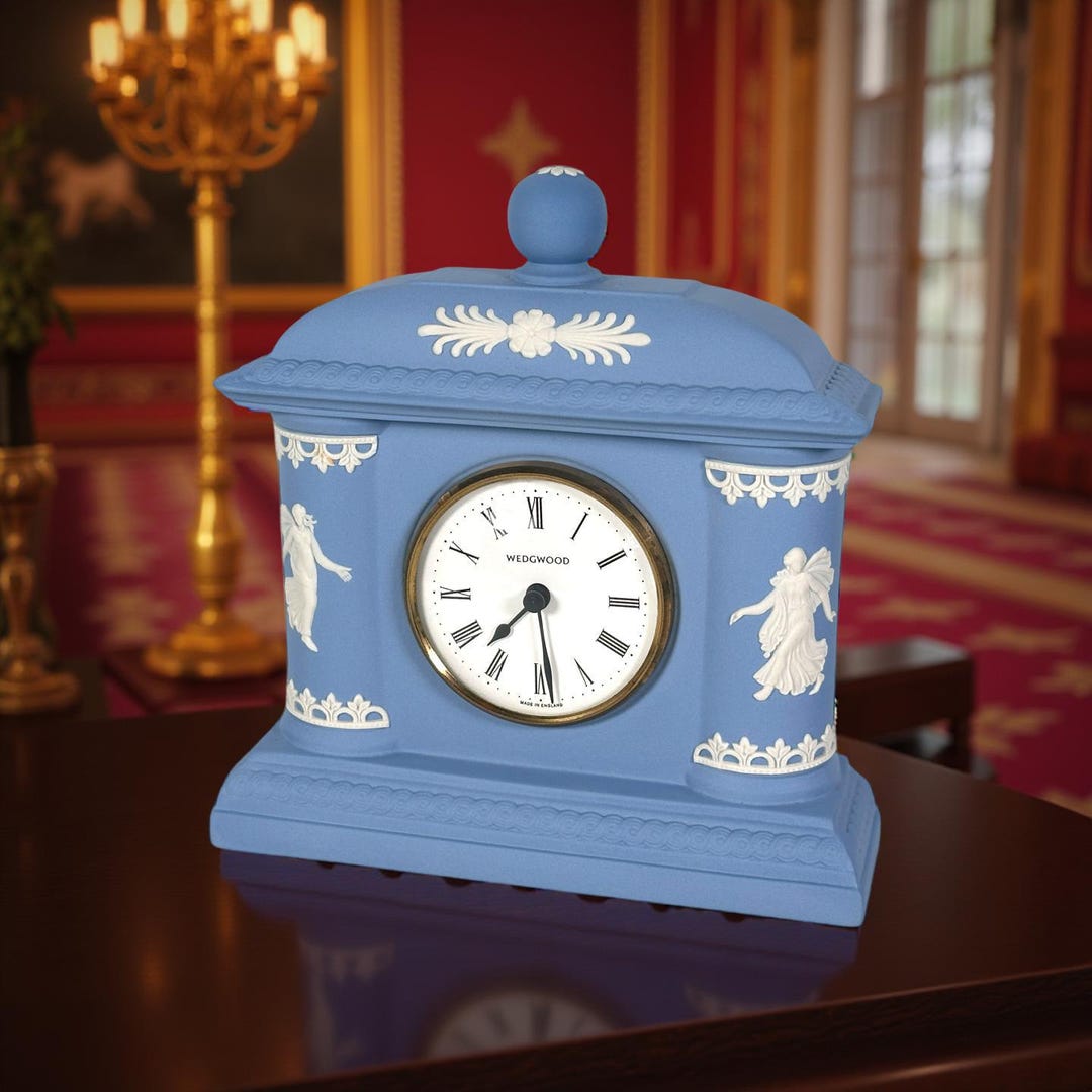 WEDGWOOD JASPERWARE Pale Blue Mantle Desk Clock - Etsy