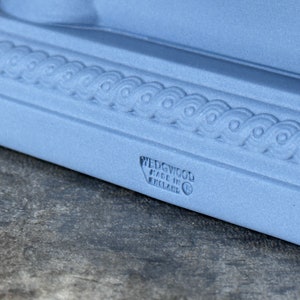 WEDGWOOD JASPERWARE Pale Blue Mantle Desk Clock - Etsy