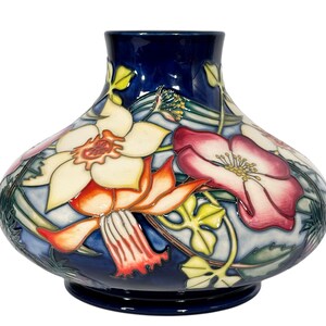 MOORCROFT ' Golden Jubilee ' Pattern Vase Designed by Emma Bossons 2001 - Etsy
