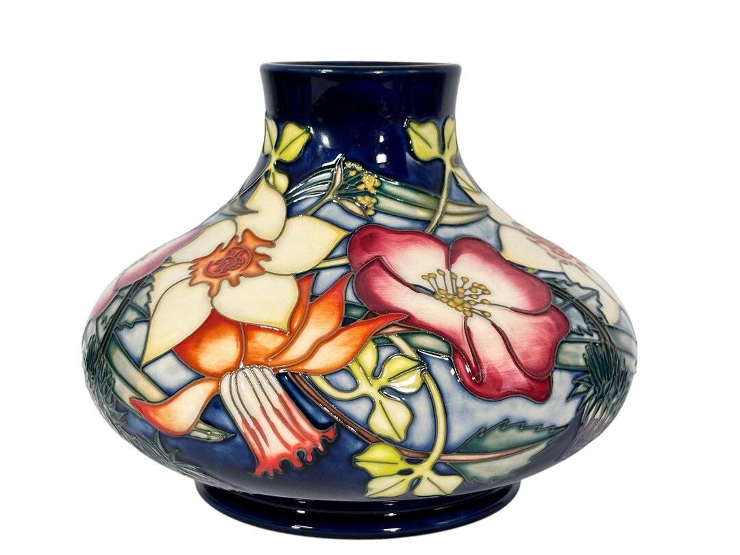 MOORCROFT ' Golden Jubilee ' Pattern Vase Designed by Emma Bossons 2001 - Etsy