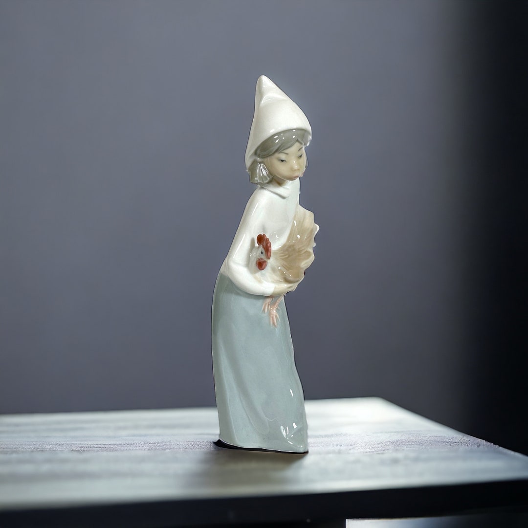Retired LLADRO Porcelain Figure Shepherdess With Rooster 4677 - Etsy