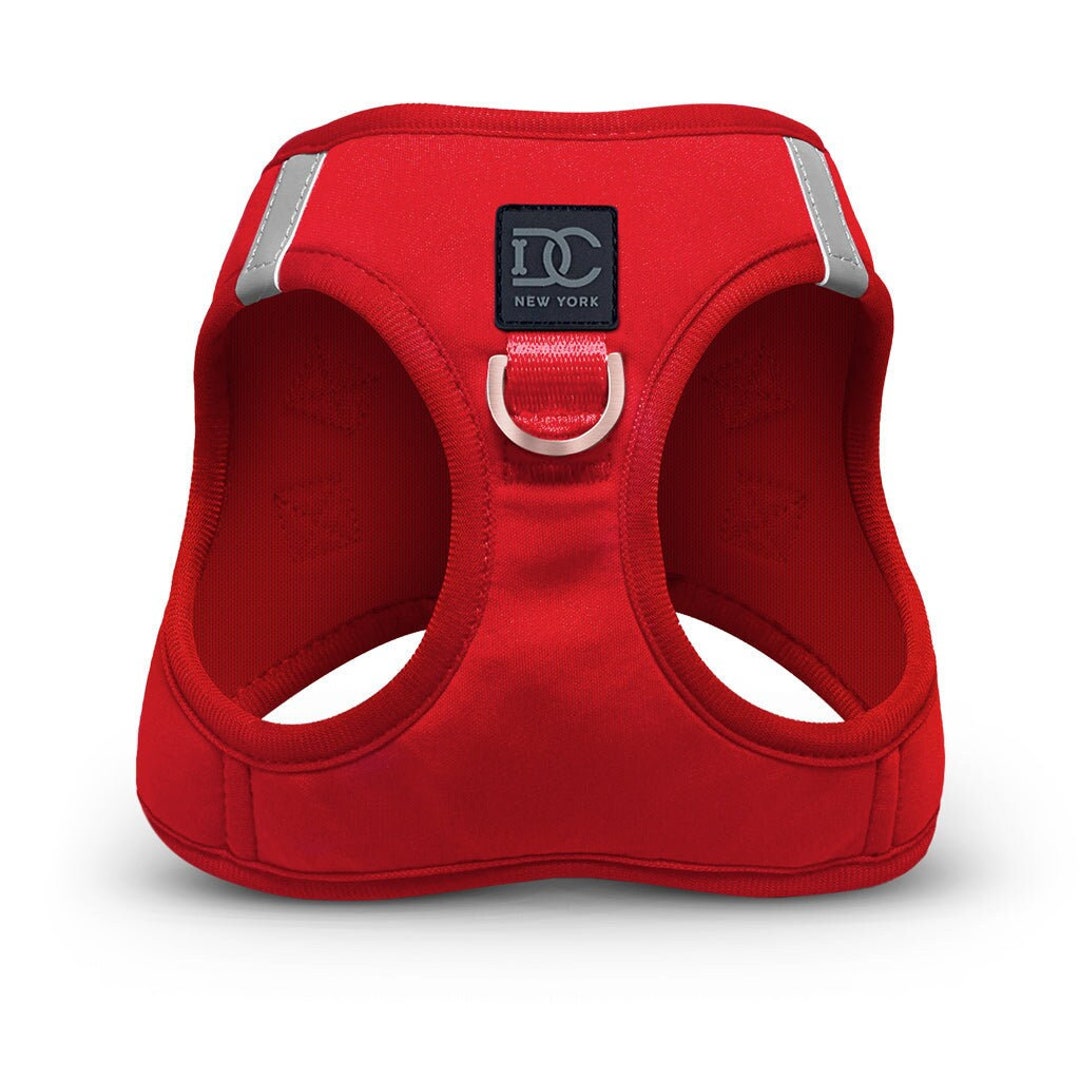 WINNER 2023 Most Innovative Dog Harness Award Rouge Red Gold Luxury ...