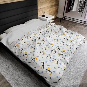 Penguin Pebble Blanket | Cute Penguin Pattern Fabric | Zookeeper Gift | 30x40 50x60 60x80 ...
