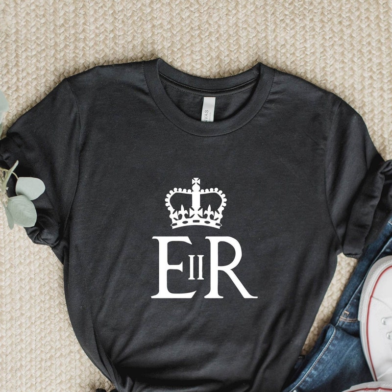 Queen Elizabeth Ii - Etsy