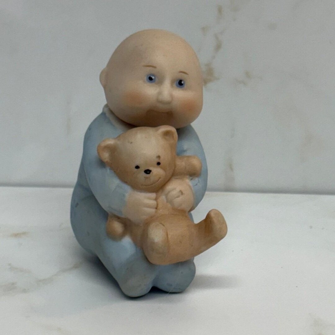 VTG 1984 Cabbage Patch Kids Baby Holding Teddy Bear Porcelain Figurine ...