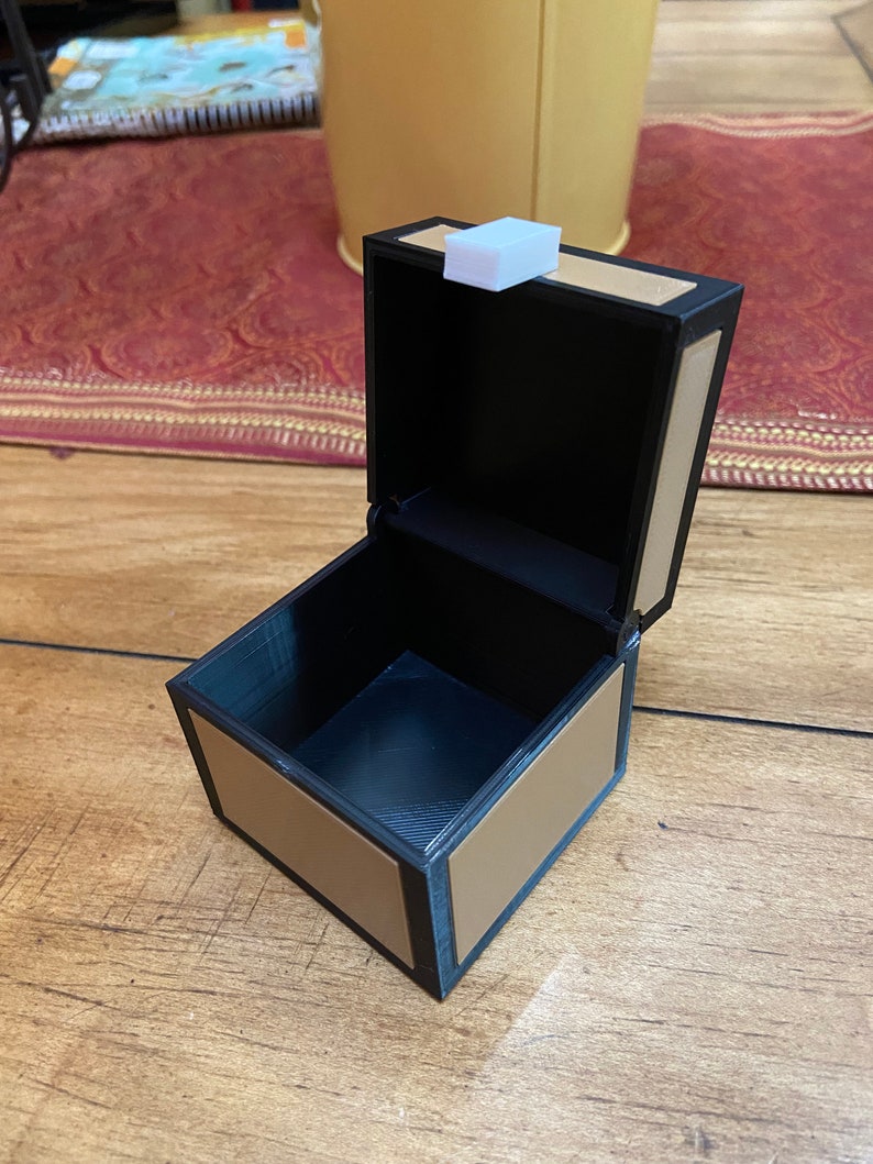 3D Printed Minecraft Inspired Chest Box CUSTOMIZABLE - Etsy