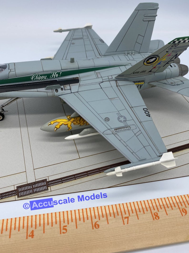 Accuscale Mode1s 1/48 Concrete Runway Kit - Modern Airport or Airbase ...
