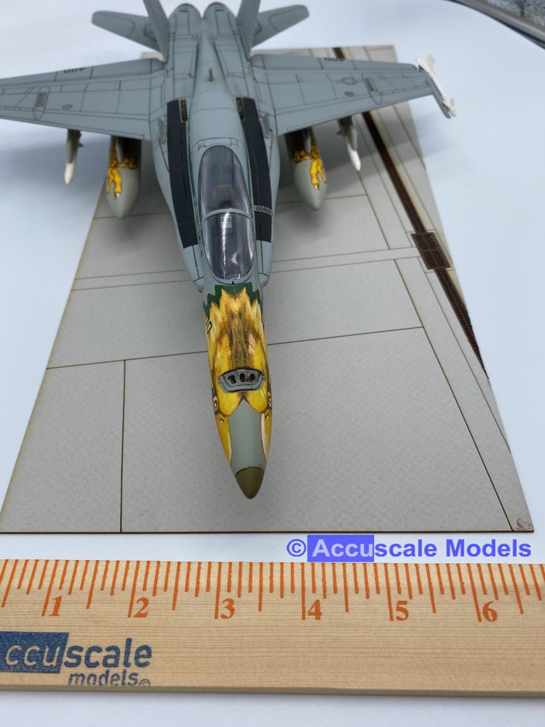 Accuscale Mode1s 1/48 Concrete Runway Kit - Modern Airport or Airbase ...
