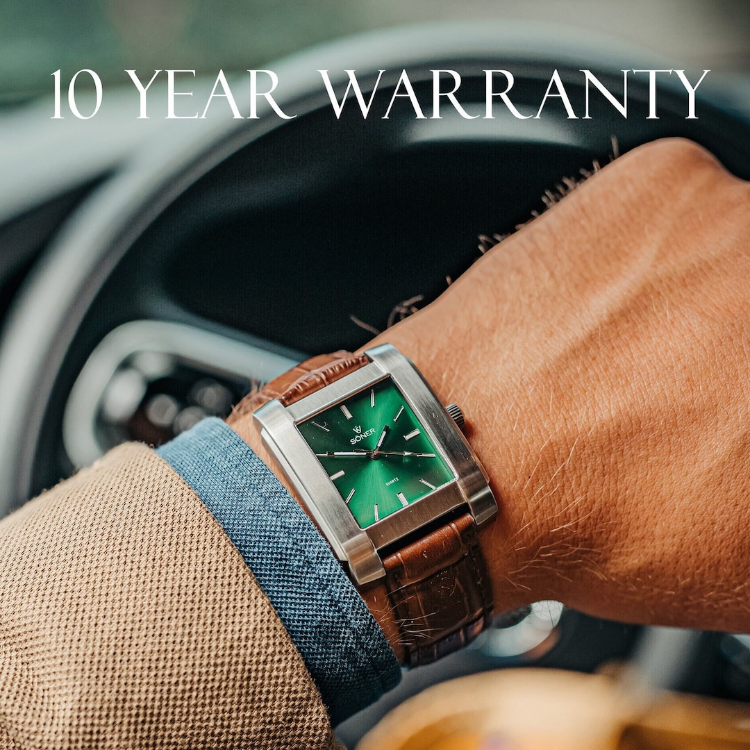 Man Square Watch in Stainless Steel With Green Dial - Tank Quartz Retro ...